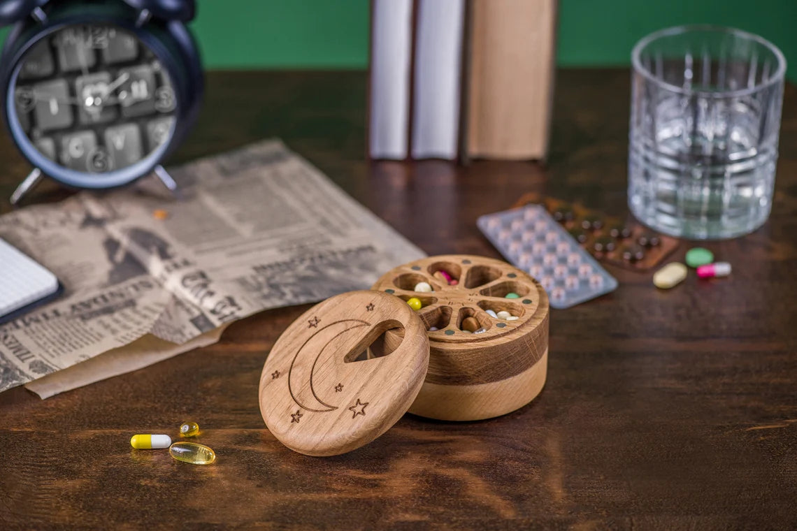 Round Pill Box 7 Day Night - Sun and Moon – JTNLAB